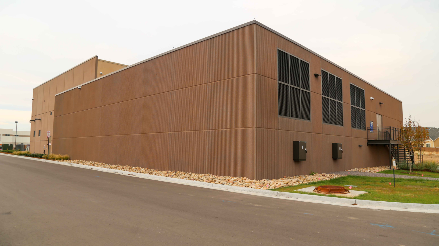 Confidential Non-profit Client Data Center | Saunders