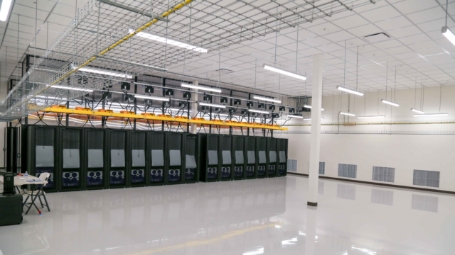 Confidential Non-profit Client Data Center | Saunders