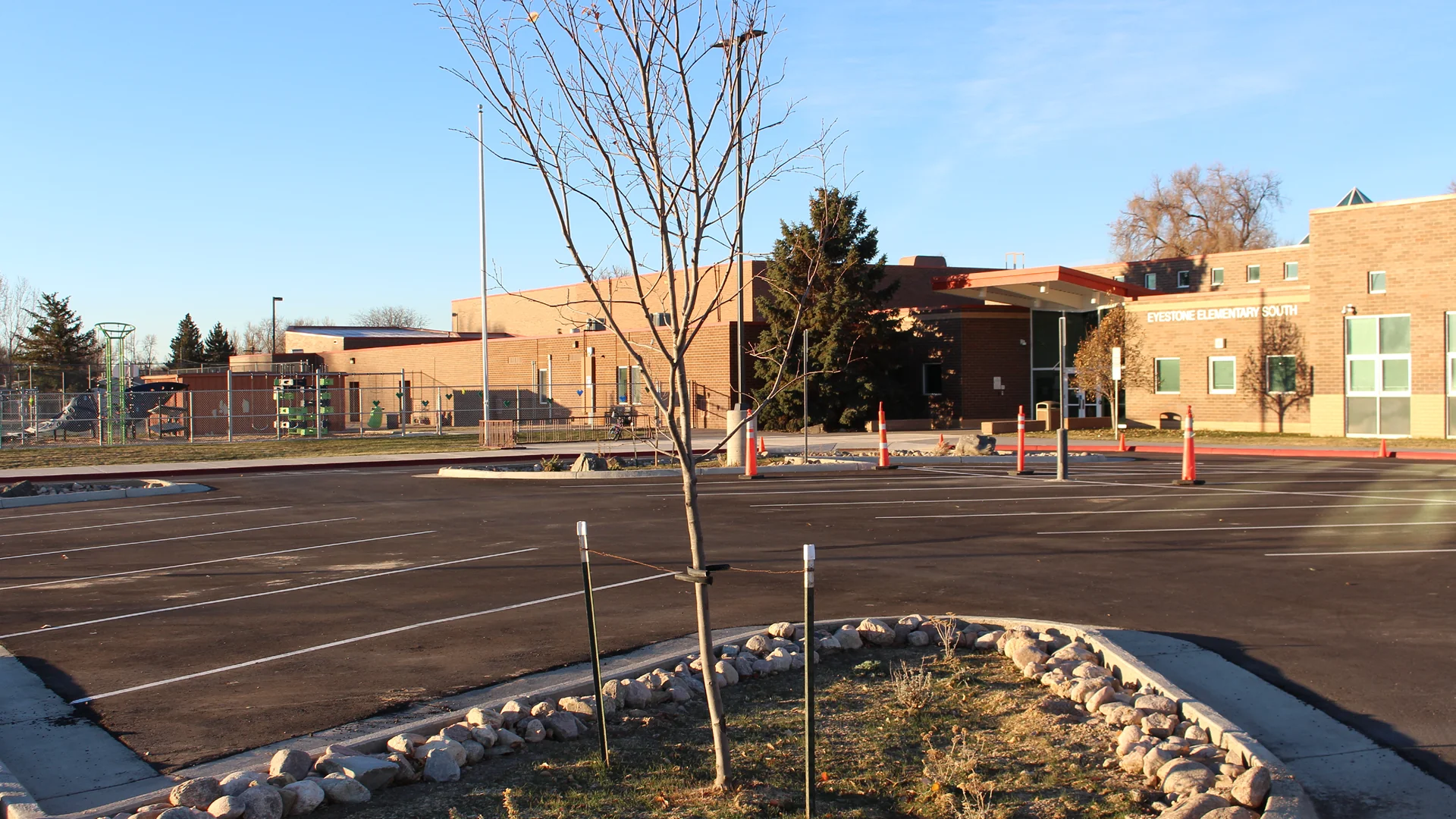 Wellington Middle and Eyestone Elementary Conversion | Saunders