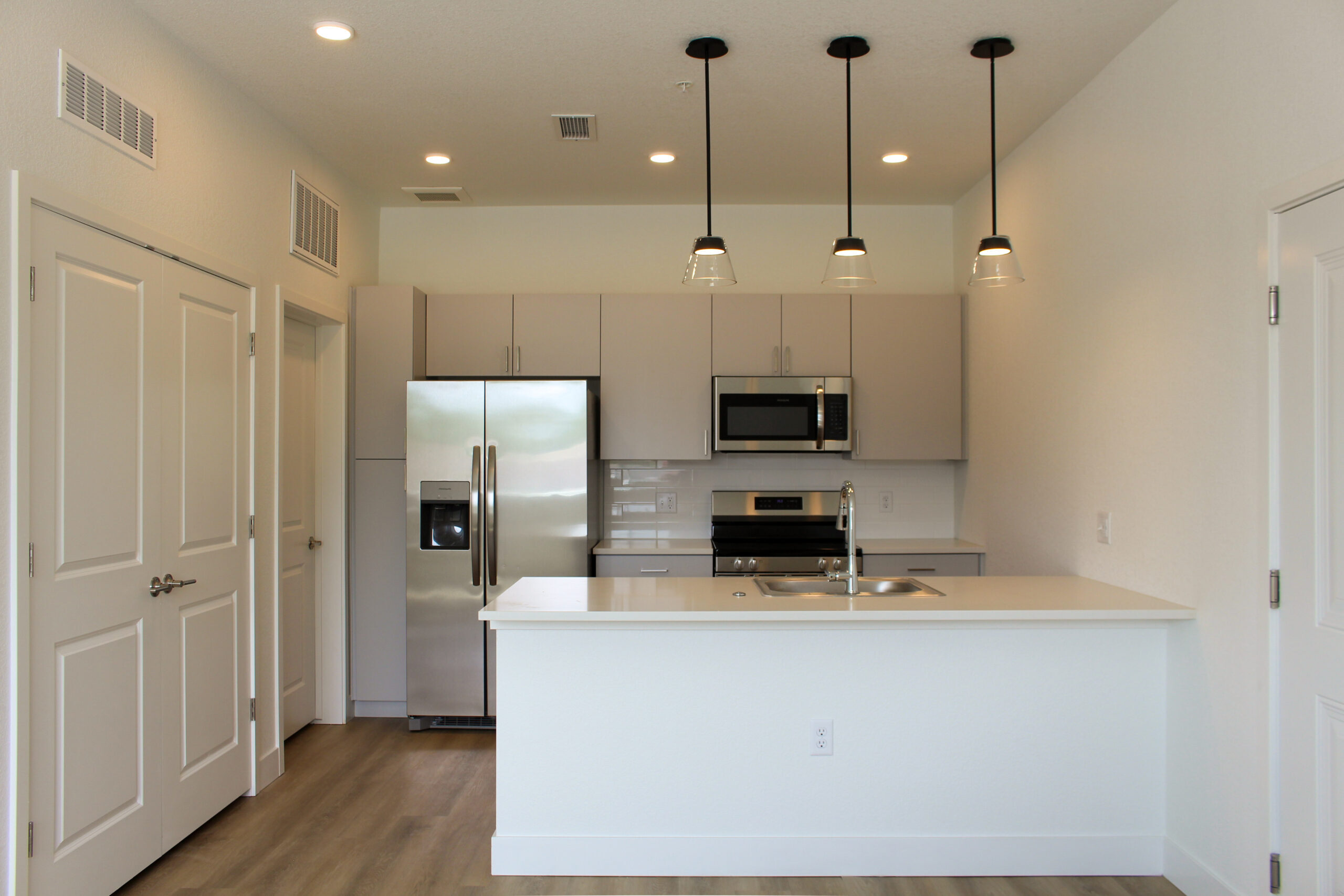 Rendezvous Trails Apartments | Saunders